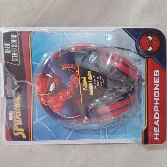 Marvel | Headphones | Spiderman Headphones | Poshmark